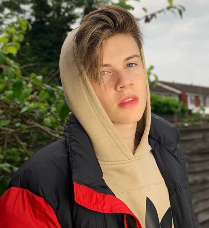 ハリースティル『オールモストネバー』は学校の授業で演技に目覚めたイケメン俳優！身長や家族、BTSを歌う動画や妹も出演のYouTubeチャンネル ...